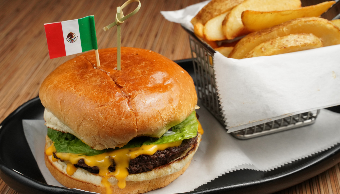 Traditional Burger With Rustic Potatoes - Chismorris Elizabeth New Jersey